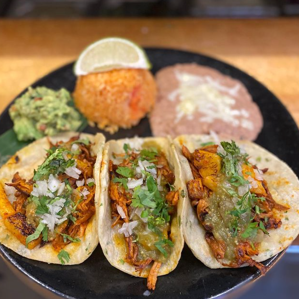 Calo Kitchen + Tequila – Pickleball Insider